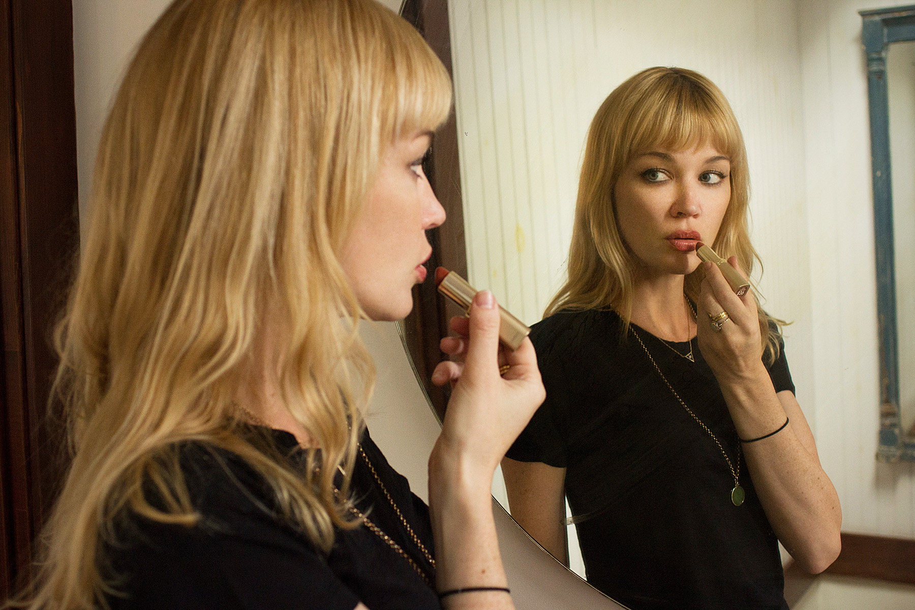 Cat Pierce : Issue Magazine